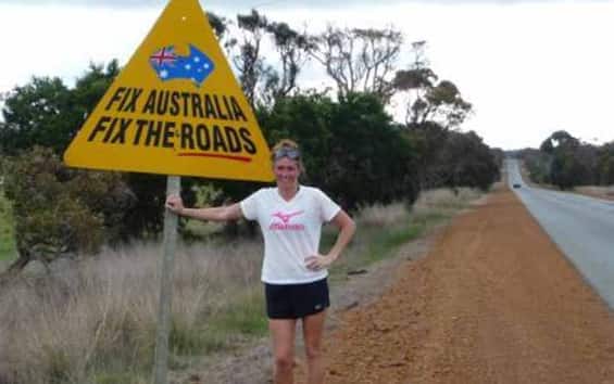 Mamma single corre attorno all'Australia senza mai fermarsi | Sky Sport