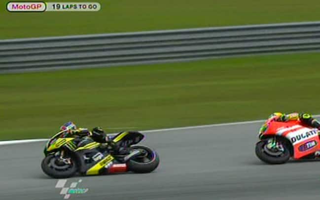 Morte Simoncelli, la tragica fotosequenza dell'incidente | Sky Sport