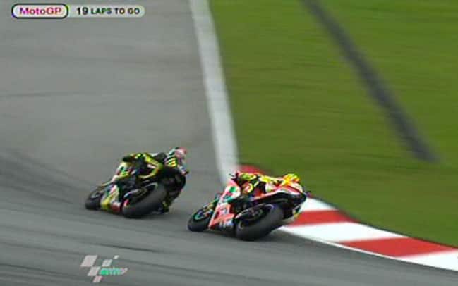 Morte Simoncelli, la tragica fotosequenza dell'incidente | Sky Sport