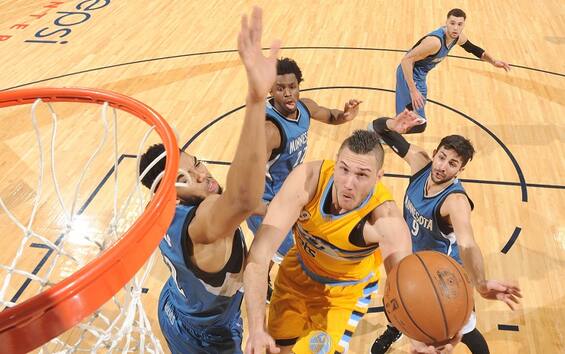 NBA, canestro della vittoria per Gallinari