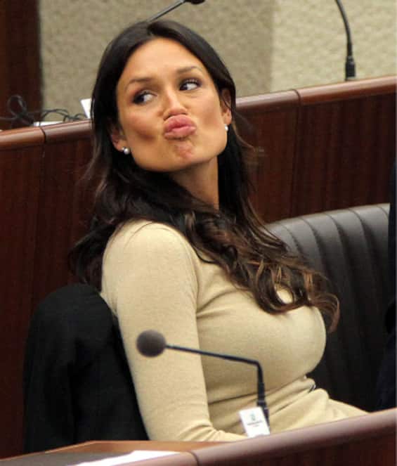 Nicole Minetti: tra dieci anni mi vedo ministro degli Esteri | Sky TG24