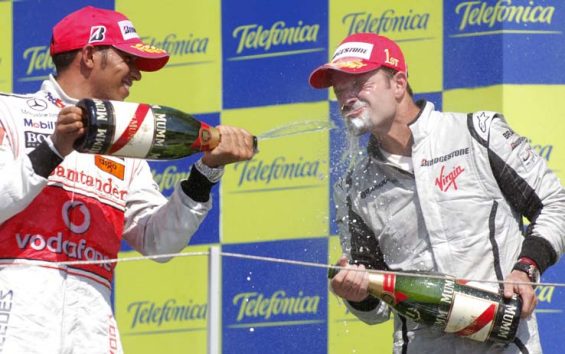 Valencia, Hamilton: ''L'errore ai box? Cose che capitano'' | Sky Sport